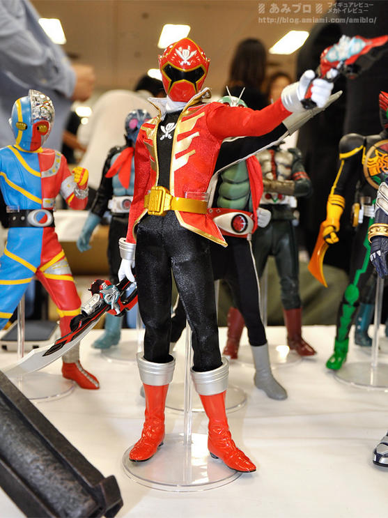 Project BM Kamen Rider And Gokai Red At Miyazawa Model Expo - Tokunation