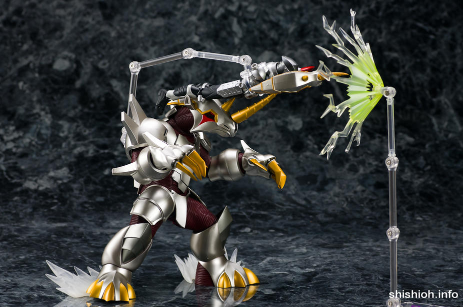SH Figuarts Genocider Pictorial Review - Tokunation