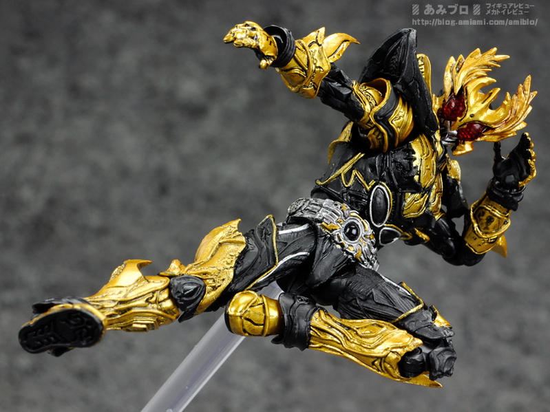 SIC Kiwami Tamashii Kamen Rider Kuuga Rising Ultimate Form Preview ...
