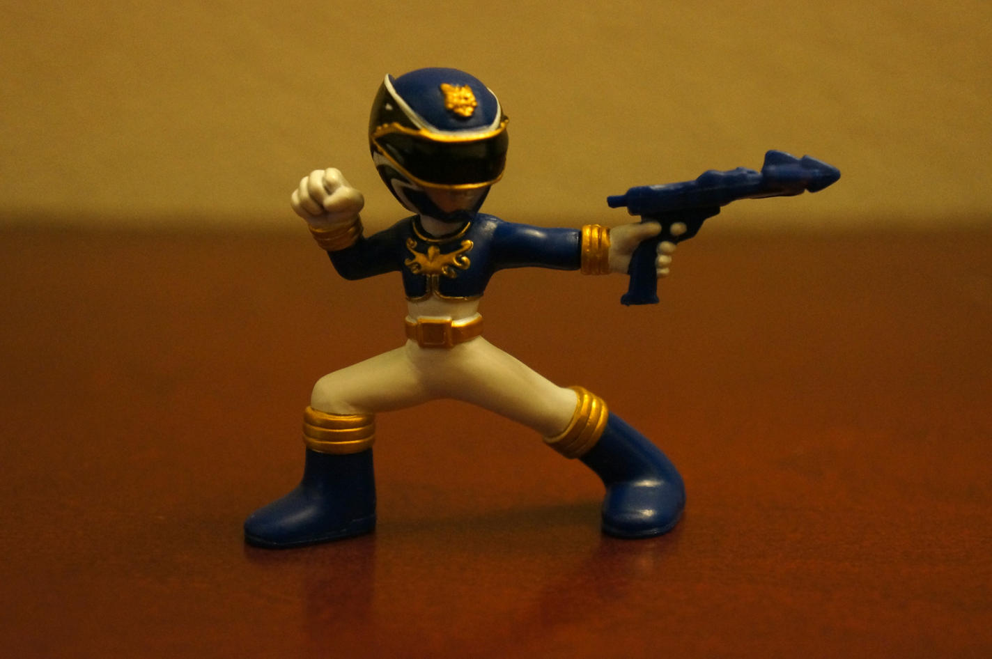 Power Rangers Megaforce Mini Battle Ready Figures Wave One Gallery ...
