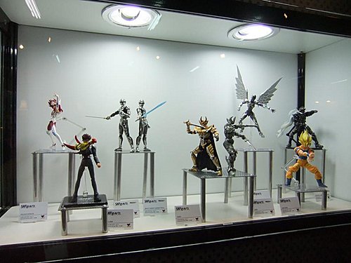 [UPDATE] Tamashi Features Vol 5: S.H.Figuarts Display - Tokunation