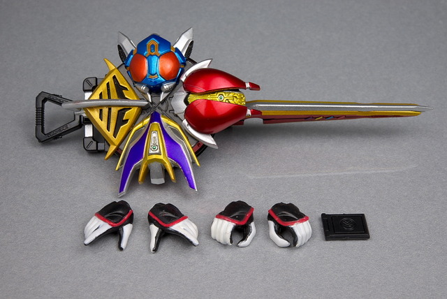S.H. Figuarts Kamen Rider Den-O Liner Form Pictorial Review - Tokunation