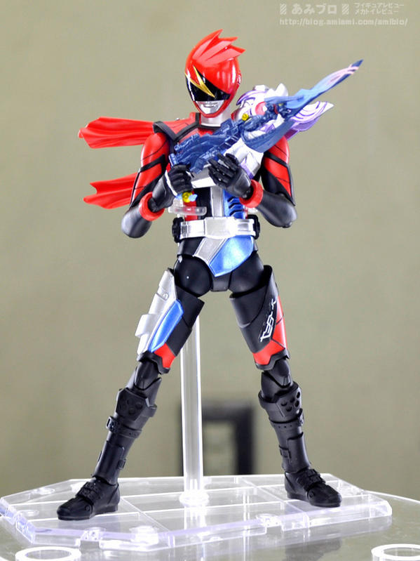 New Super Sentai SH Figuarts Preview Display - Tokunation