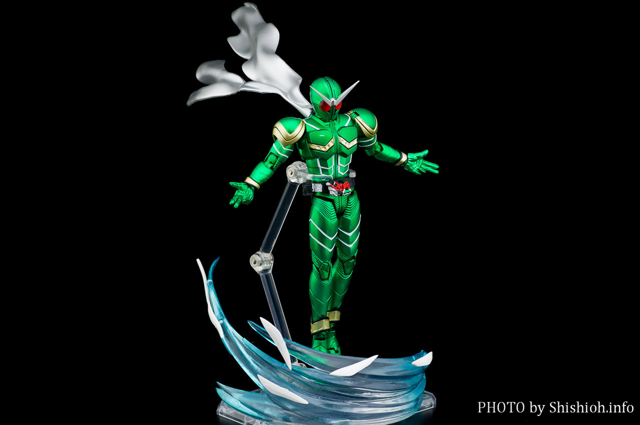 S.H.Figuarts Kamen Rider Cyclone Pictorial Review - Tokunation